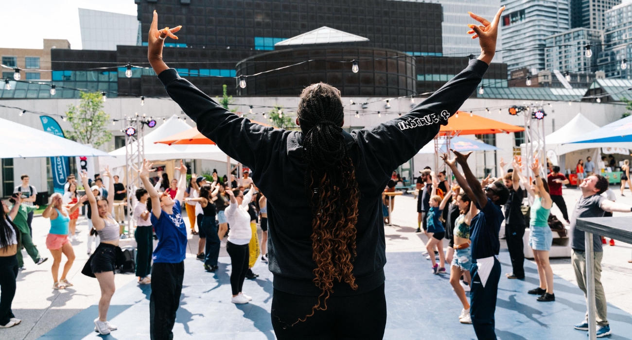 Initiation au club dance - WAACKING - JOAT